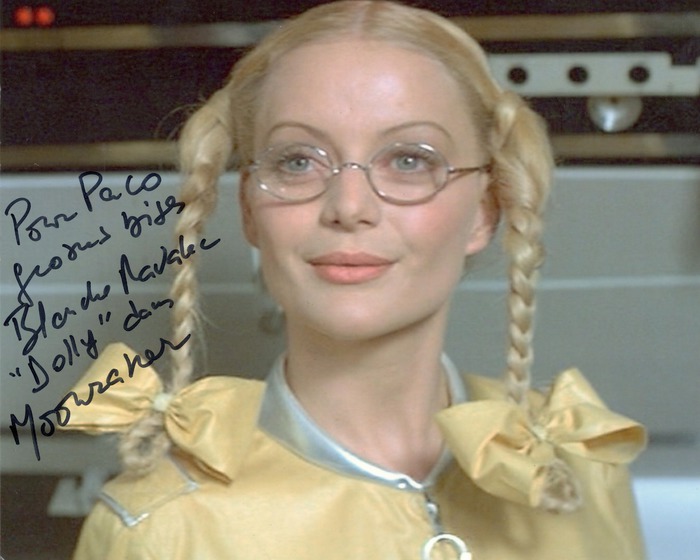 Fotos de Blanche Ravalec :: mundo007.com